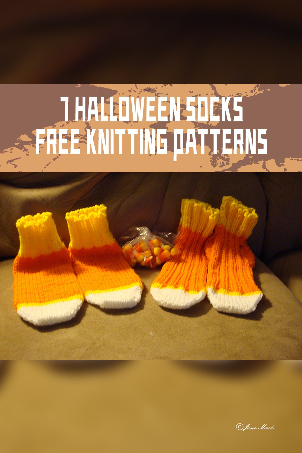 7 Halloween Socks FREE Knitting Patterns - iGOODideas.com
