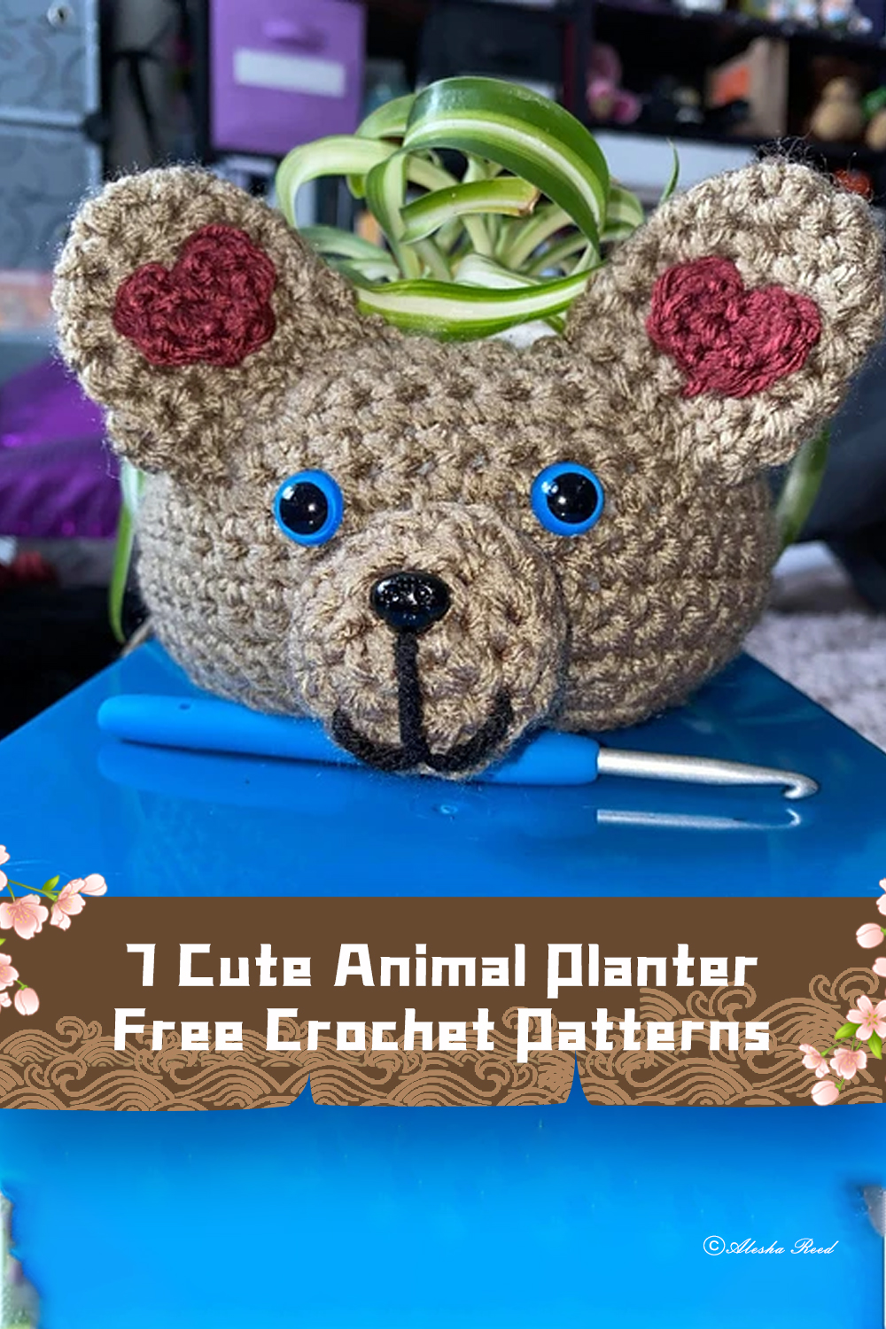 7 Adorable Animal Planter Crochet Patterns - FREE - iGOODideas.com